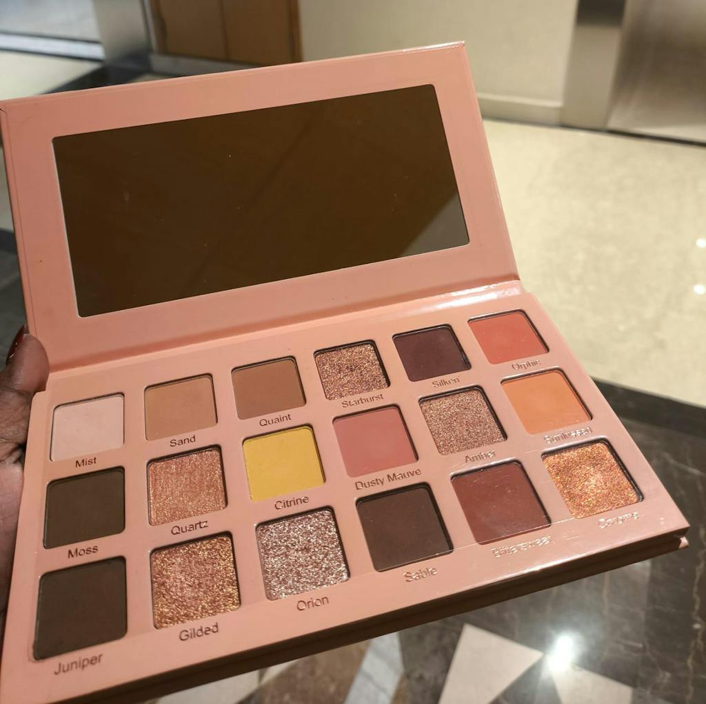 Feeling Festive Limited Edition Gift Boxes by Plume – Praush