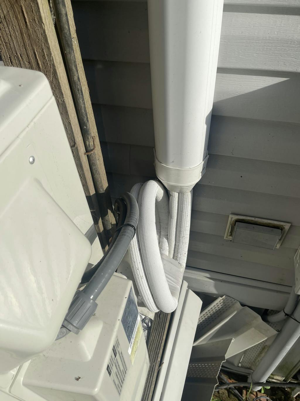 MRCOOL Condenser Wall Mounting Kit for 24k to 36k BTU Ductless Split S