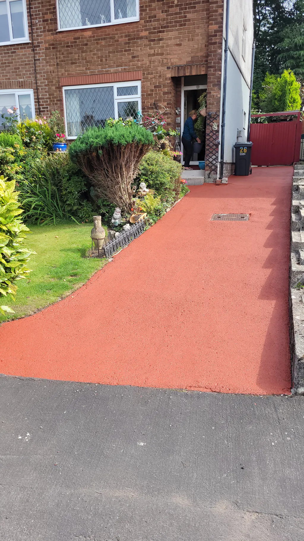 Paintmaster Tarmac Paint and Sealer - Acrylic Based - 20 Litre ...
