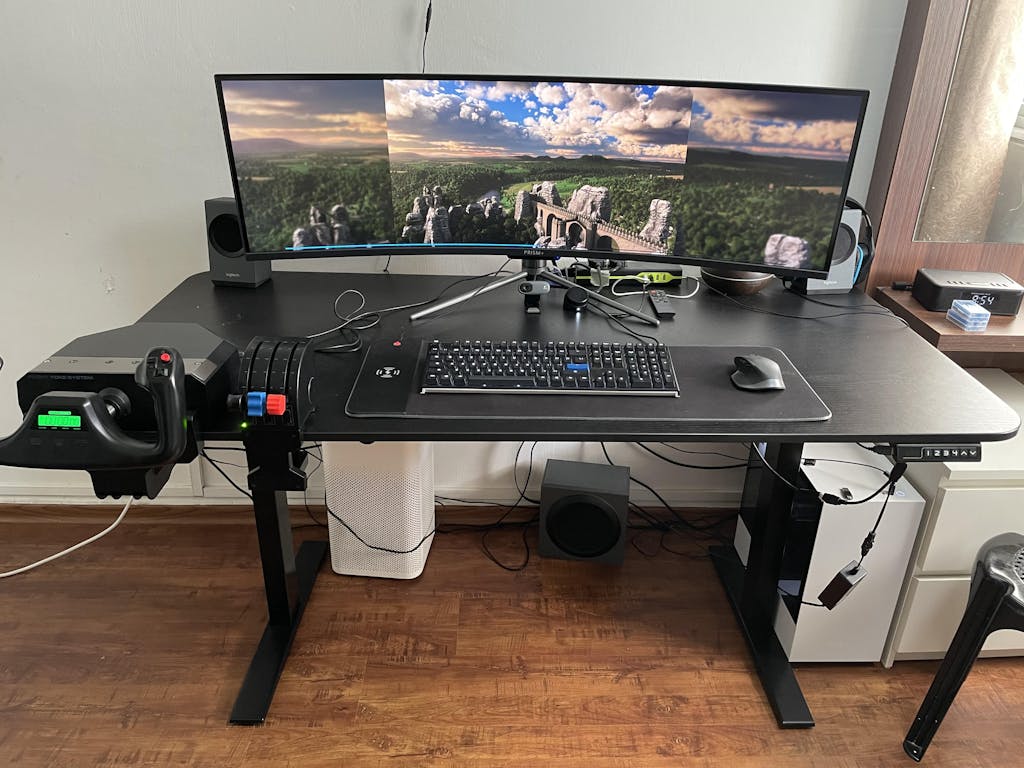 PRISM+ X490 PRO - 49" 120Hz DQHD 32:9 Super Ultrawide Curved Monitor ...