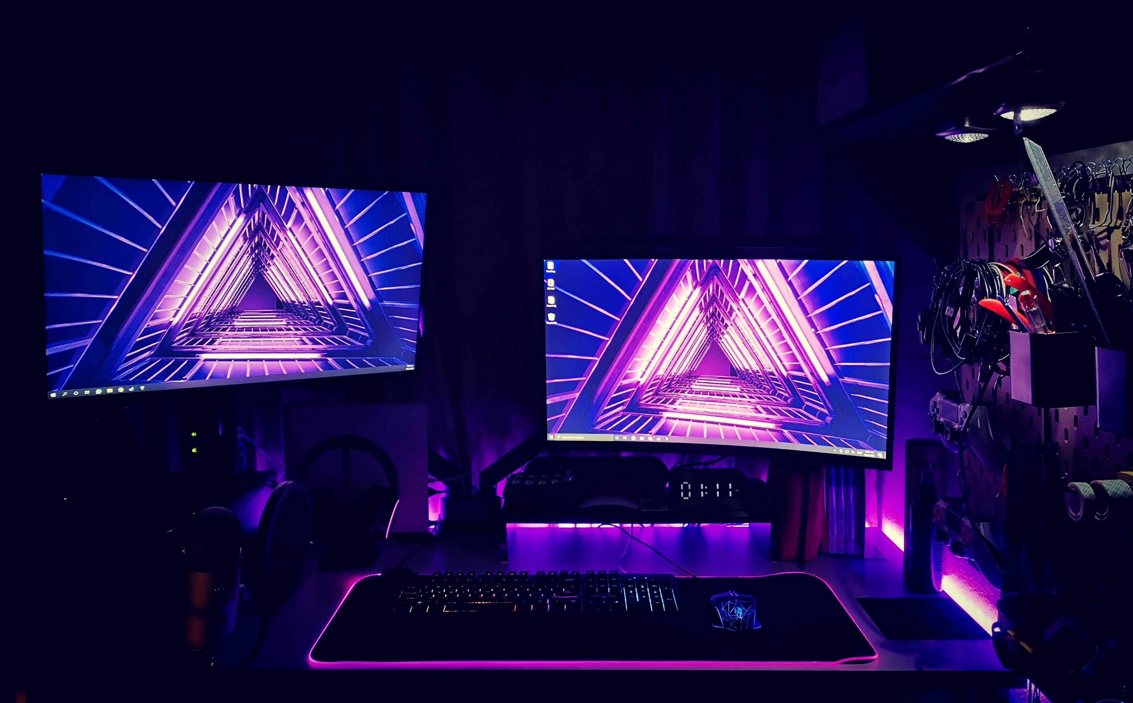 PRISM+ X270 - 165Hz Curved Gaming Monitor