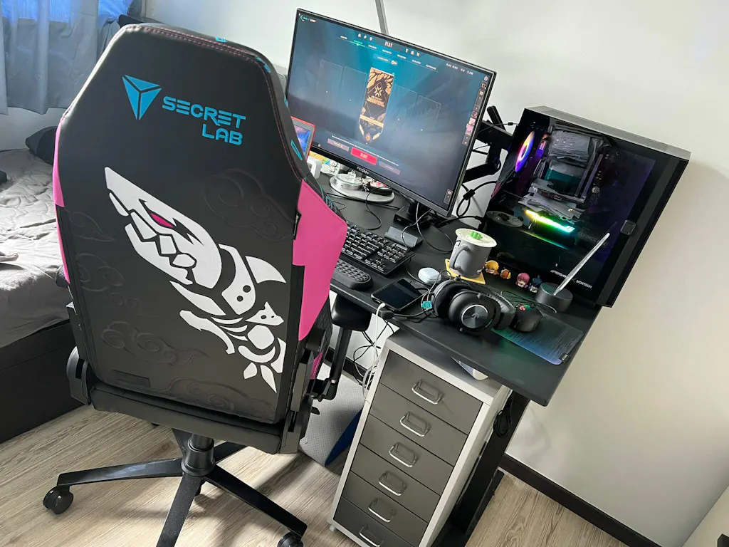 PRISM+ X270 PRO - 27 inch 144Hz 1ms Curved Gaming Monitor