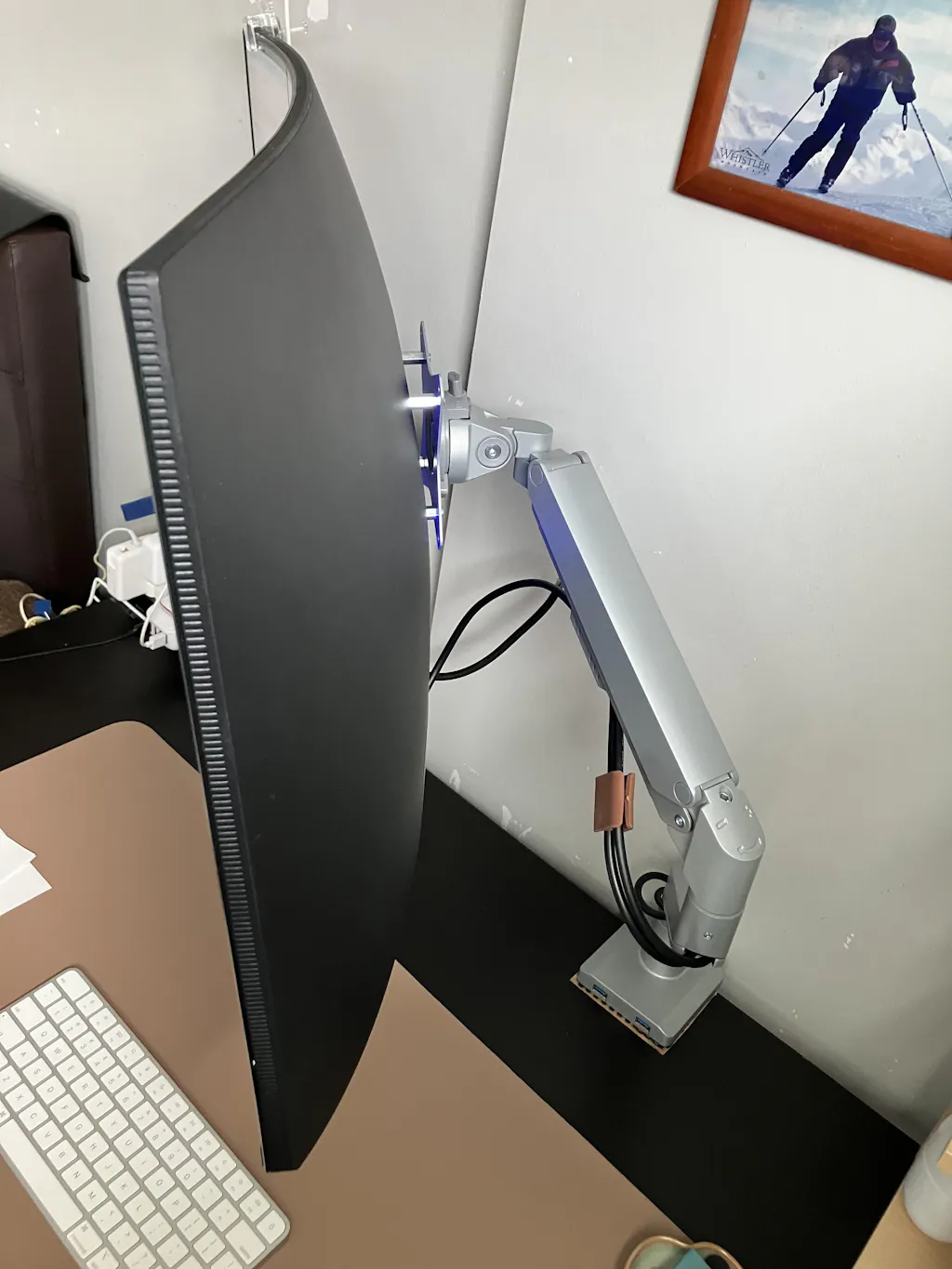 Arc Monitor Arm | PRISM+