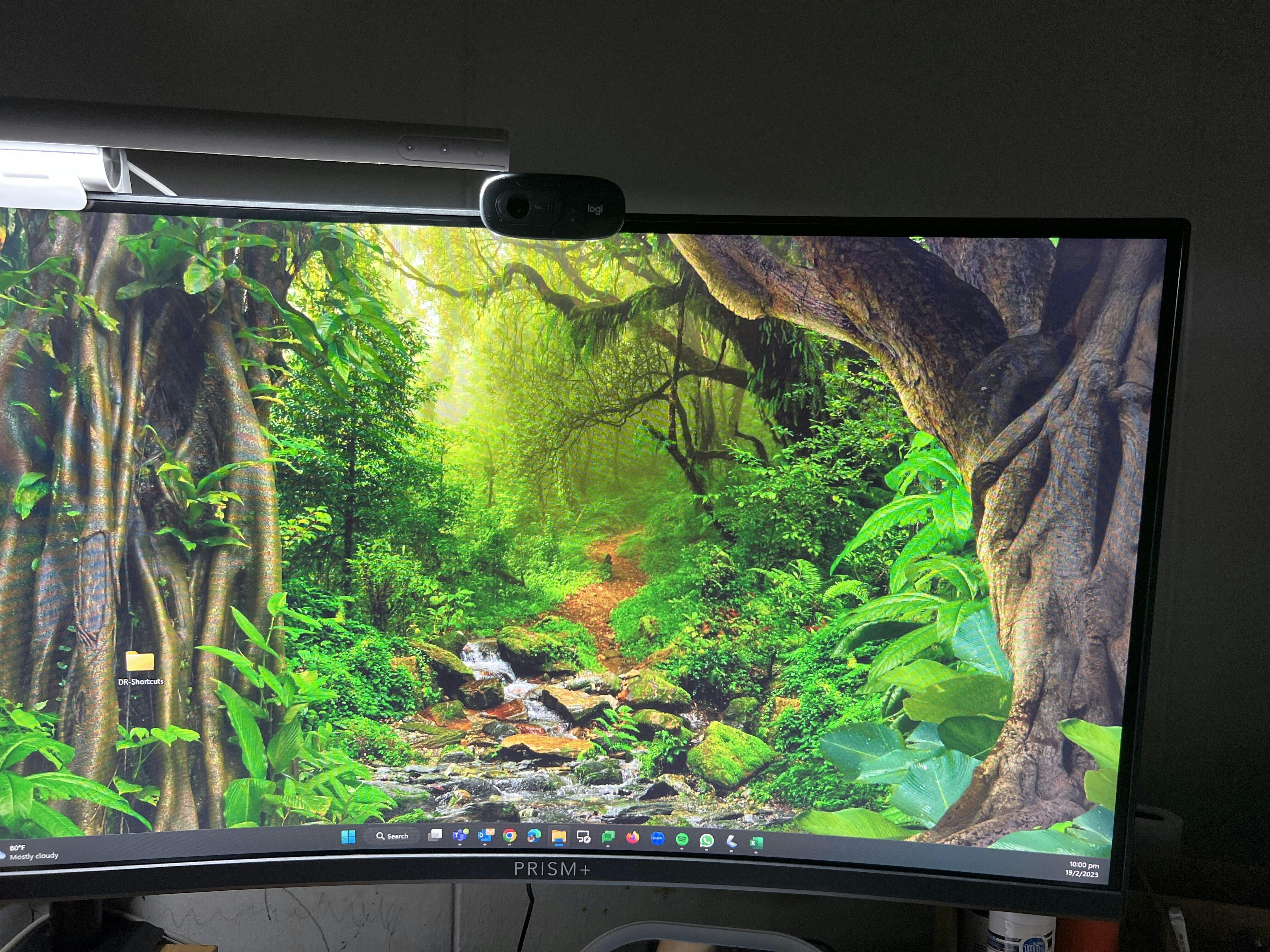 PRISM+ C270 - 27 inch FHD 75Hz Curved Monitor