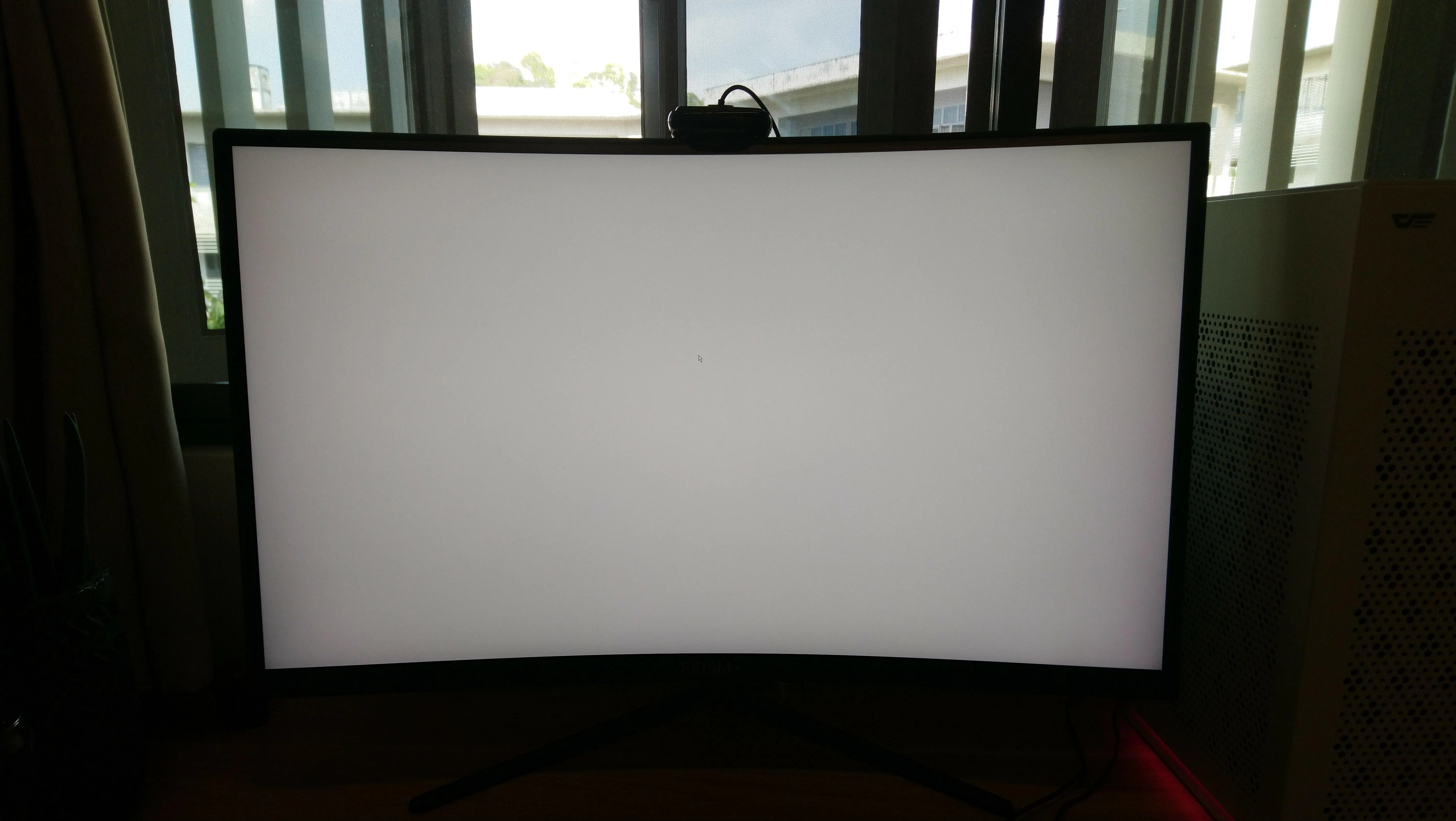 PRISM+ X270 PRO - 27 inch 144Hz 1ms Curved Gaming Monitor