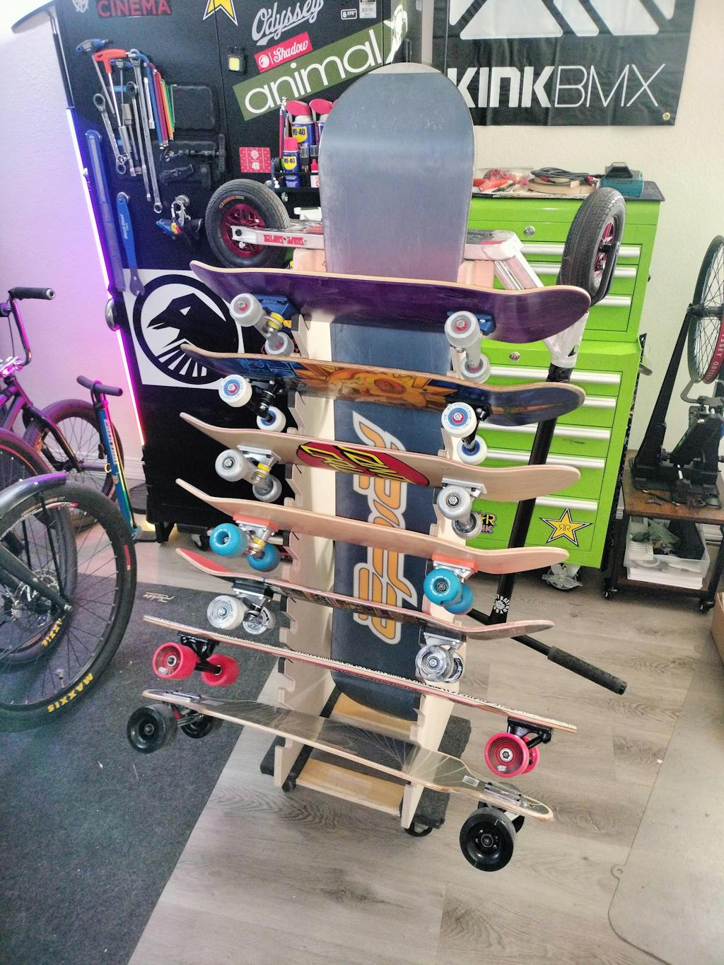 Deckhand Skateboard Floor Display Rack | Skateboard Holder Floor Stand ...