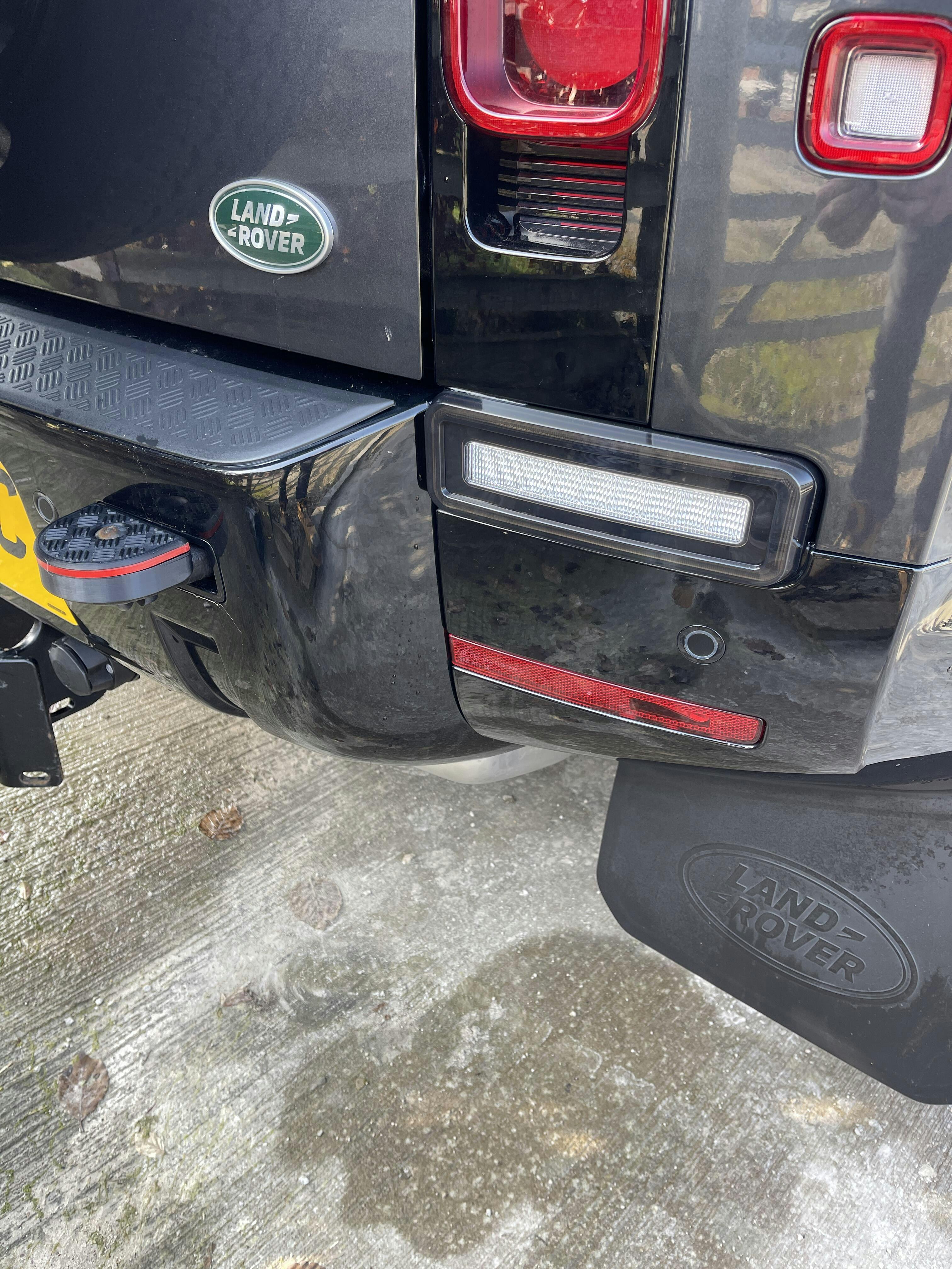 Defender L663 Rear Reverse Light - Black / Red – Project Rebel