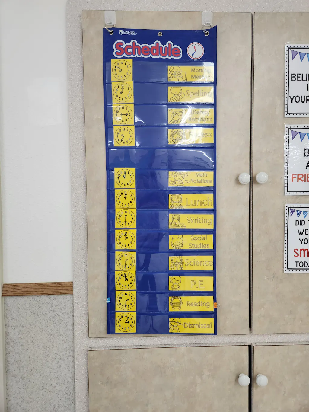 Classroom Daily Schedule - Visual Schedule Cards & Student Checklist