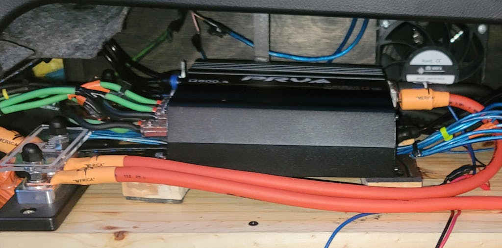 Q800.4 2Ω Compact 4 Channel Mini Amplifier 800 Watts - PRV Audio