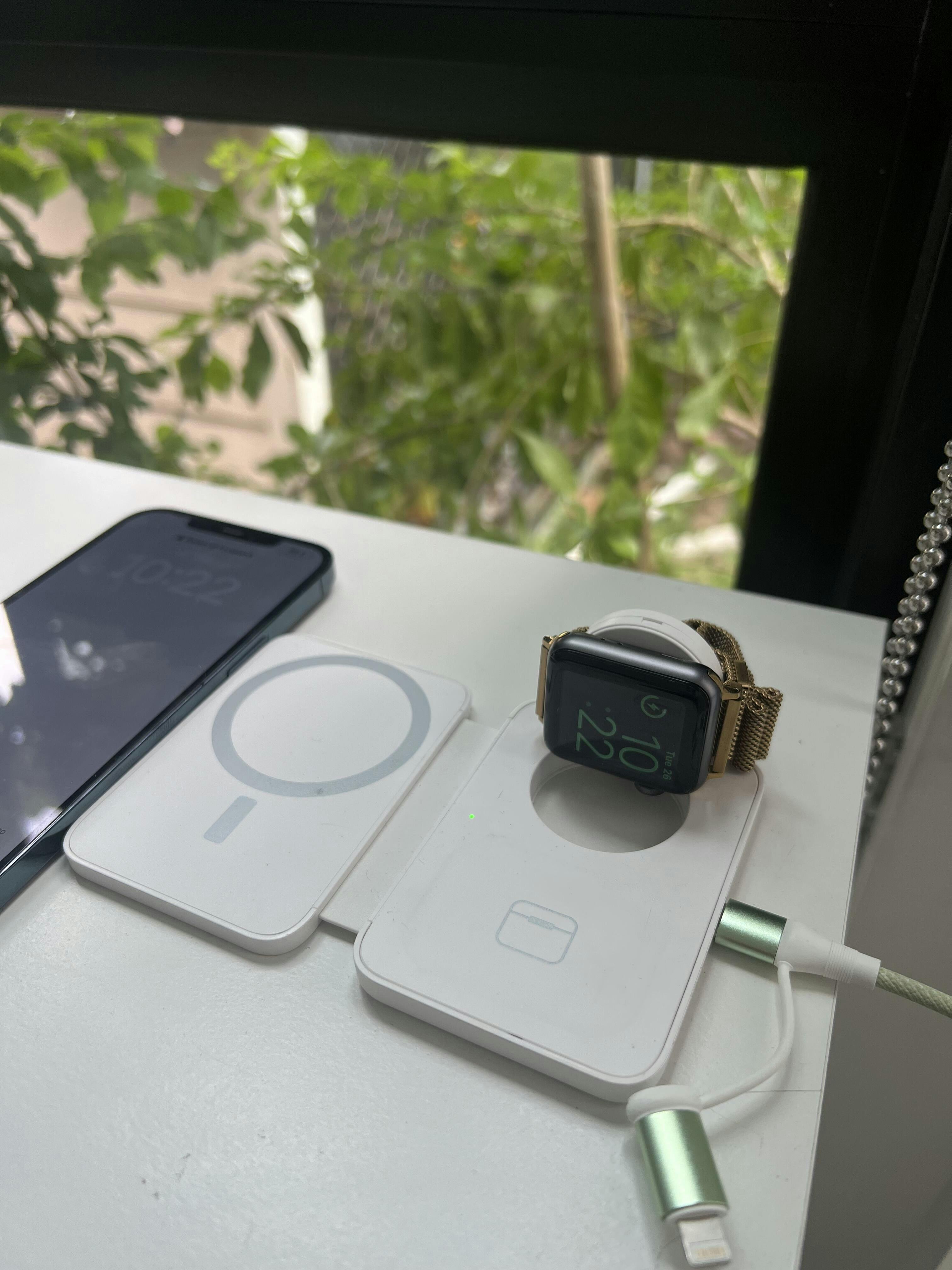 Apollo 3-in-1 Apple Charger | Power iPhone, AirPods & Watch – Pulse Charge