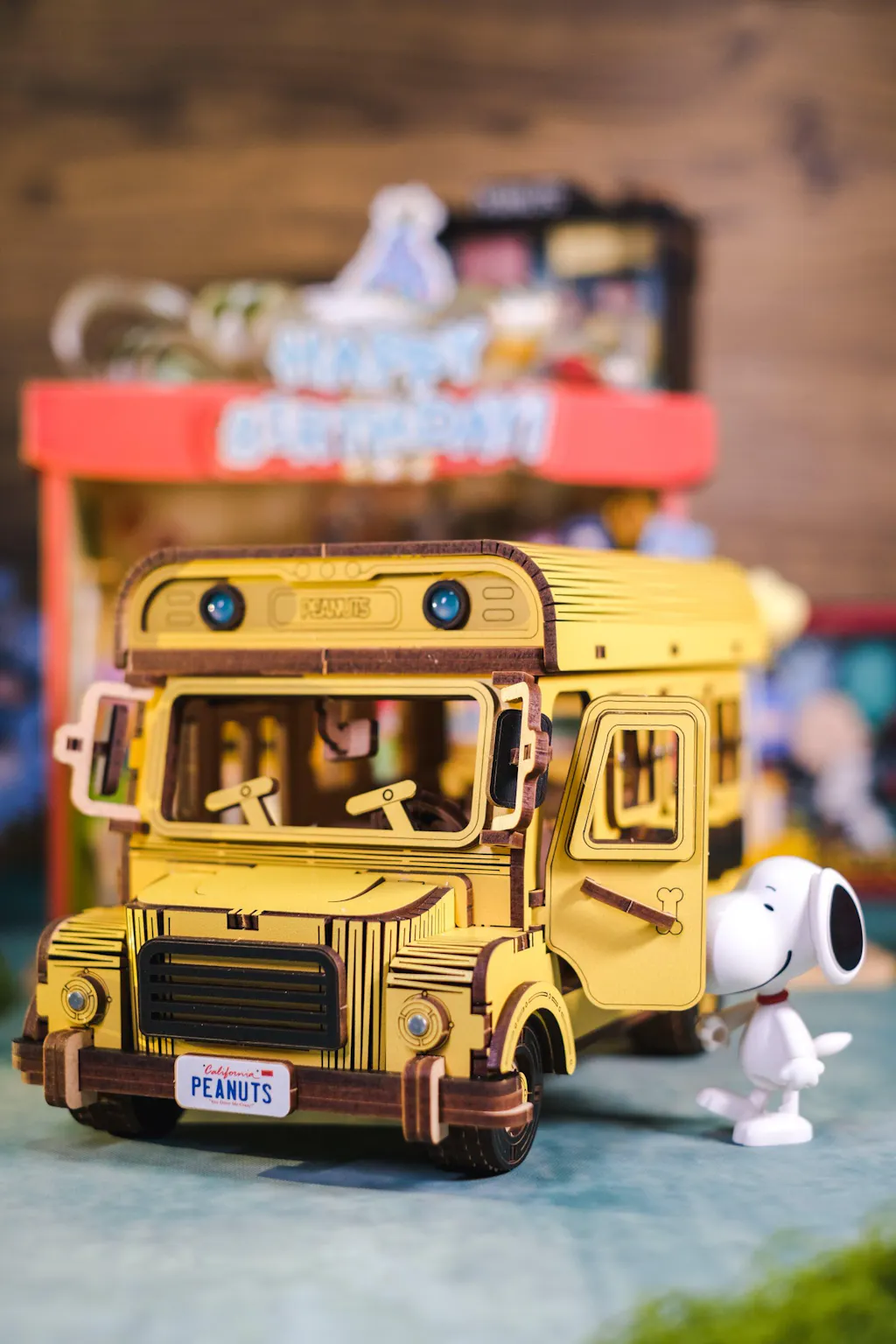 Puremind x Snoopy – School Bus 1204EN