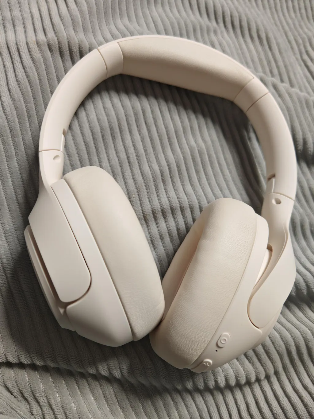 QCY H3 Wireless Headphones, 43dB Hybrid ANC, 60H Playtime – QCY Official