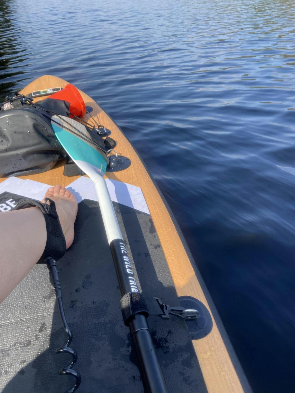 Paddle holding clips | Paddleboard accessories | The Wild Tribe