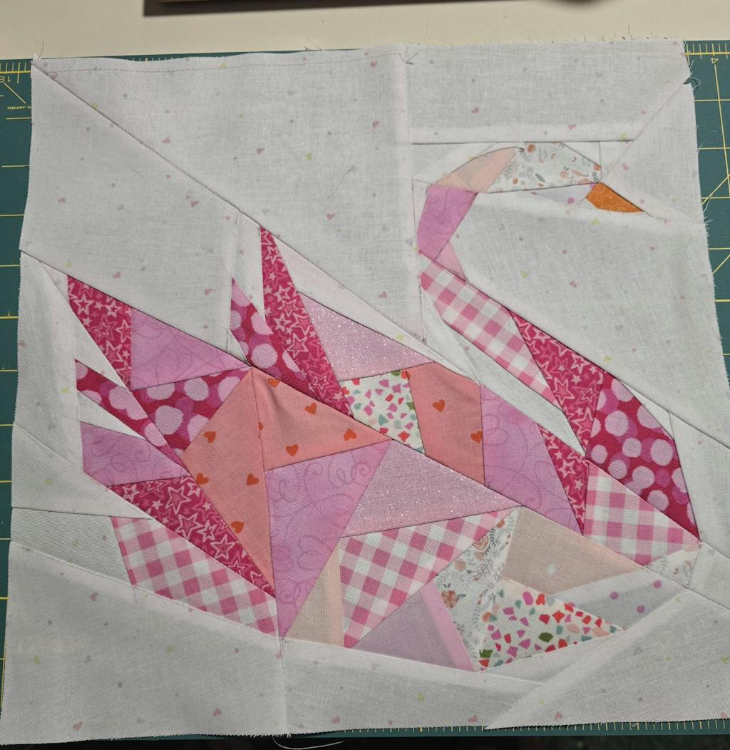 Geometric Swan Paper Pieced Pattern – Quiet Play Designs