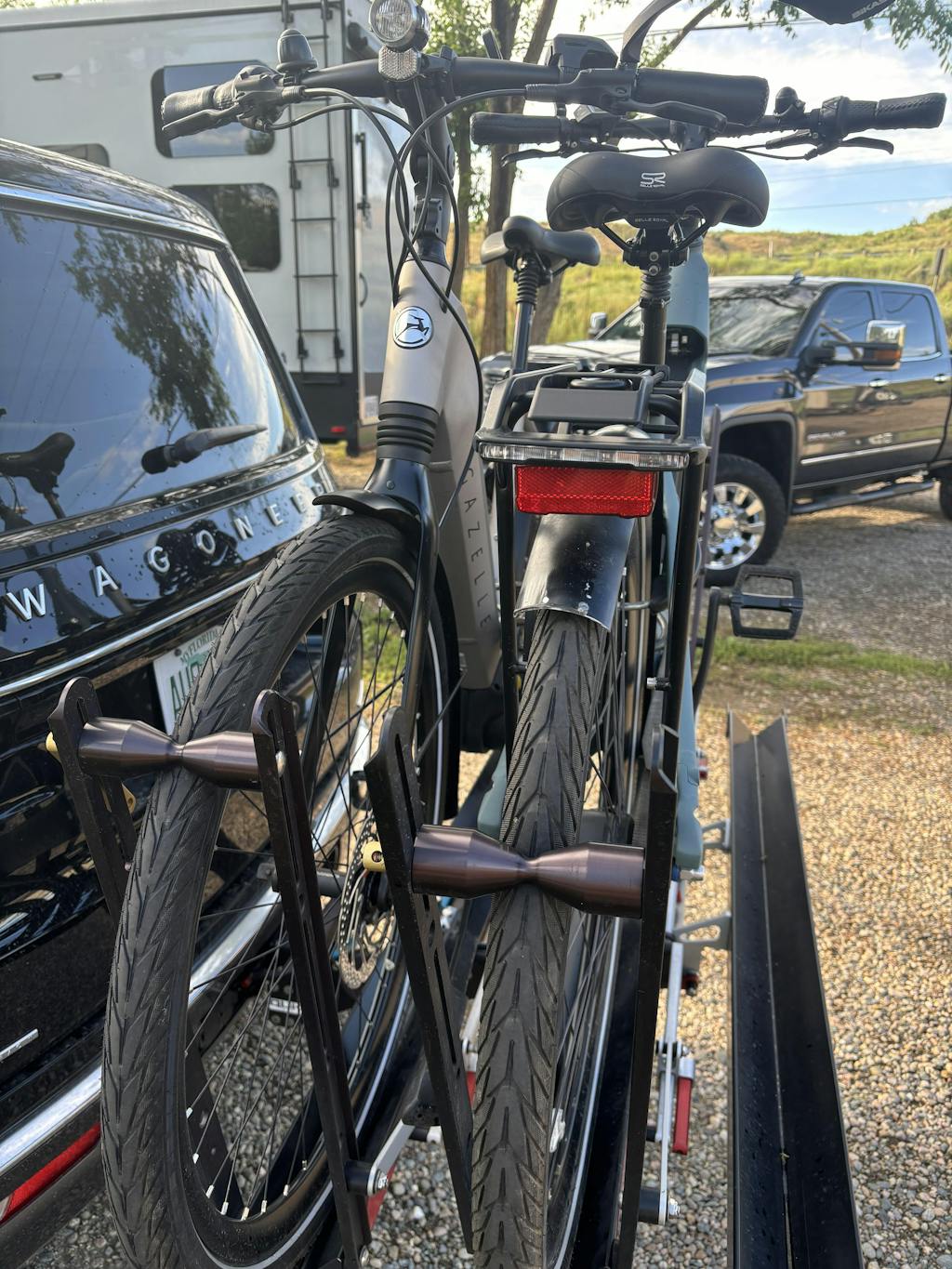 Mach2 Single Rack - 2" Hitch - QuikrStuff - Proudly made in the USA