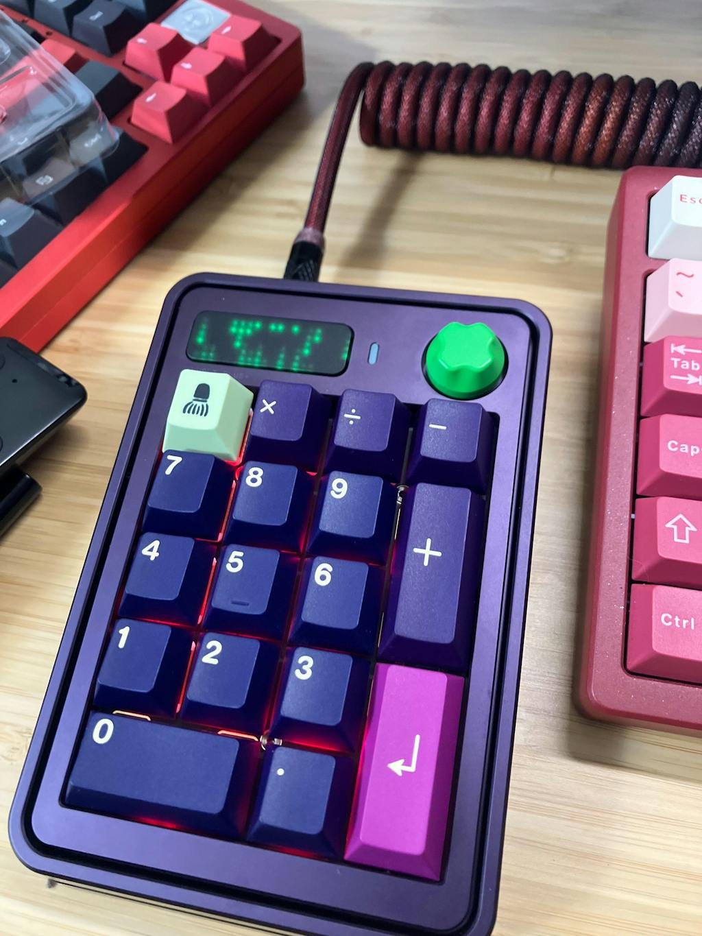 Volt Plus+ Custom Mechanical Number Pad – Qwertykeys
