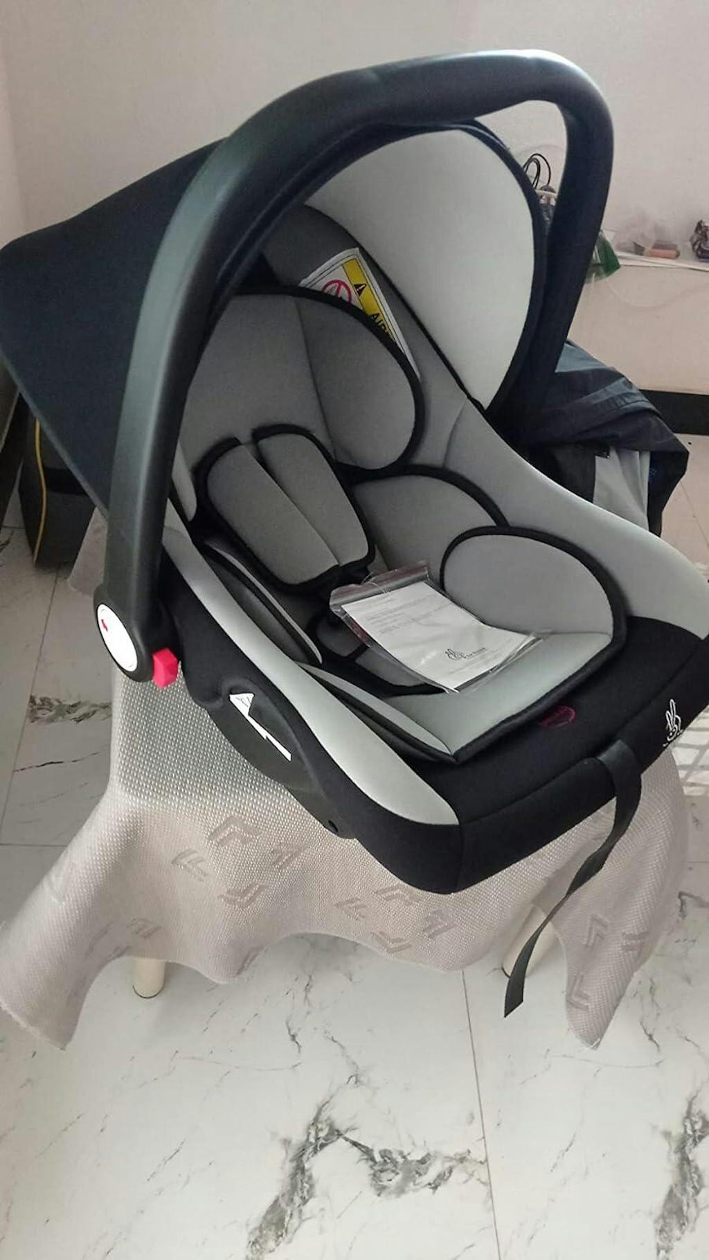 Picaboo 4-in-1 Baby Carry Cot: Comfort & Safety - R for Rabbit