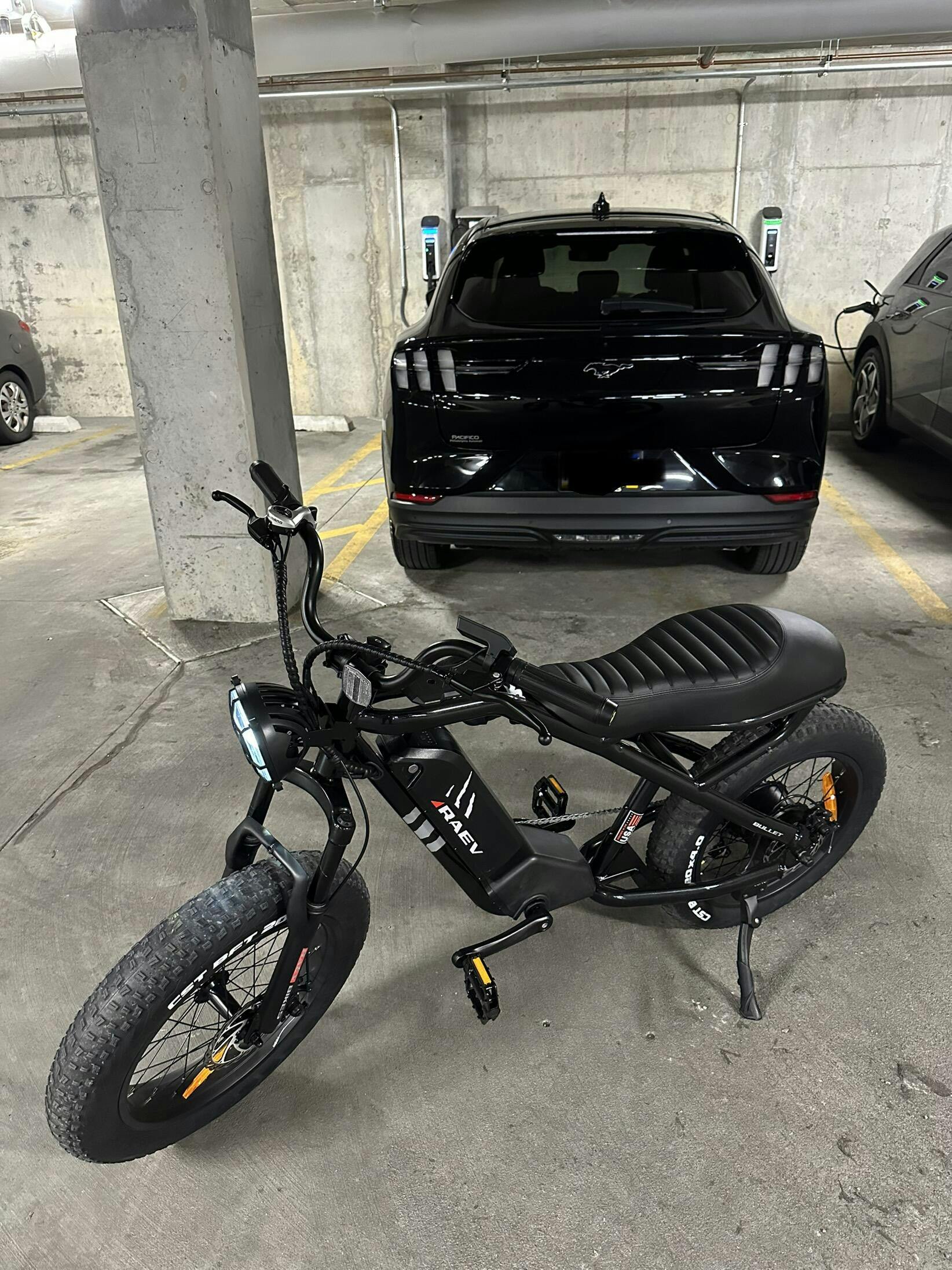 RAEV Bullet GT | Retro Look & Modern Power – RAEV Bikes