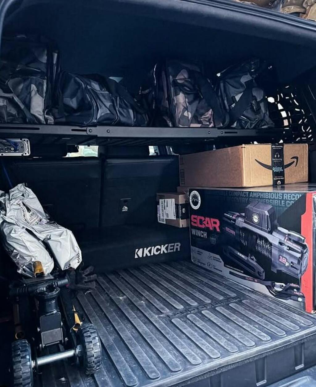 Land Cruiser 250 Series & GX 550 Rear Window Molle Panels | Rago