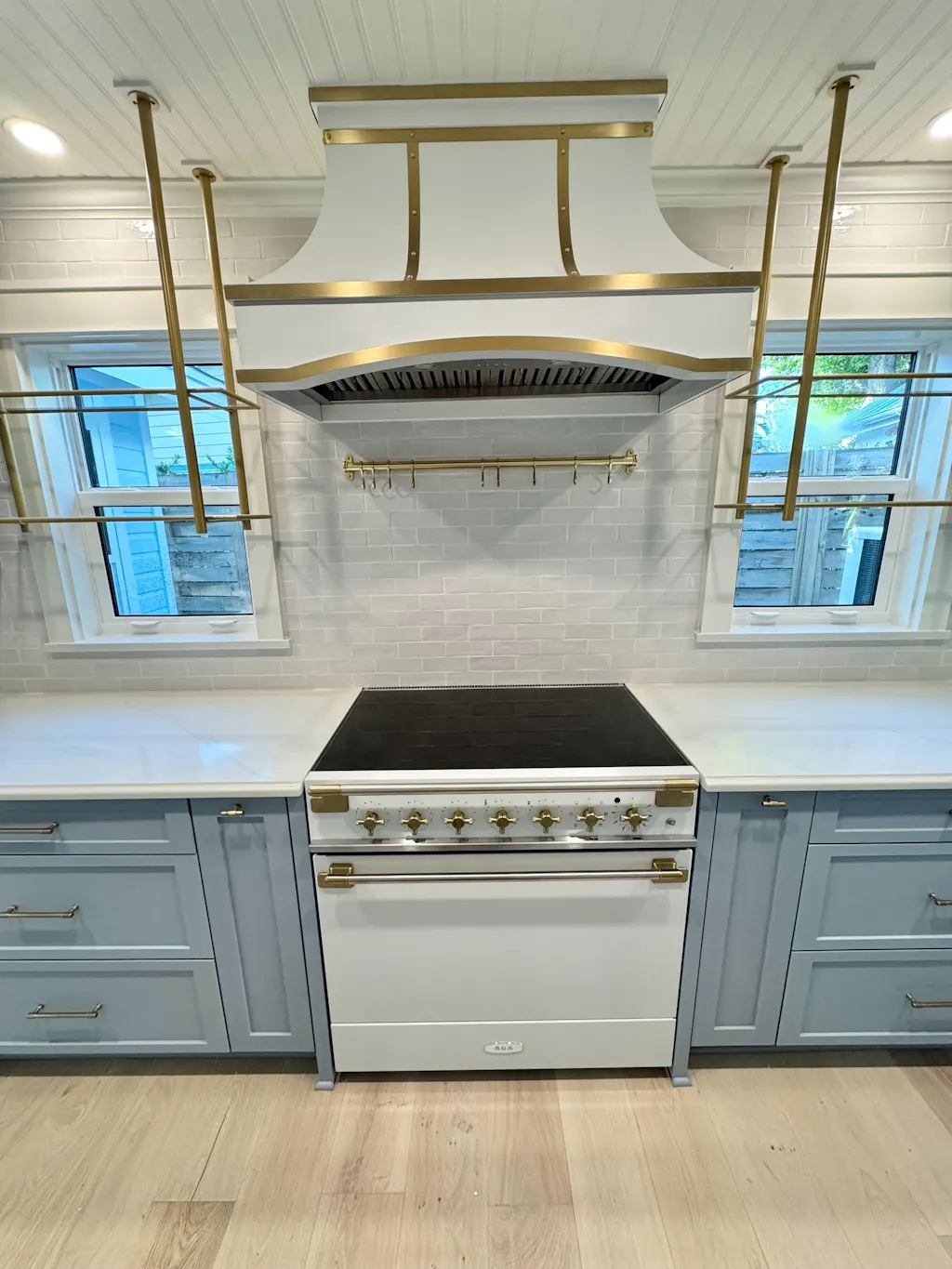 RHM Custom Stainless Steel Kitchen Hoods with Arched Apron SH7-AR ...