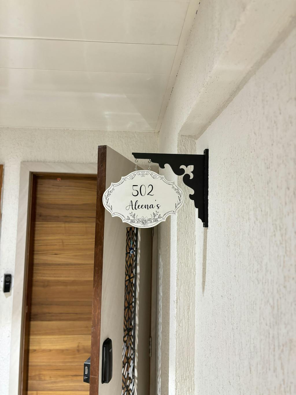 Handpainted Hanging Name plate - Ivory Victorian with Graphite Black B