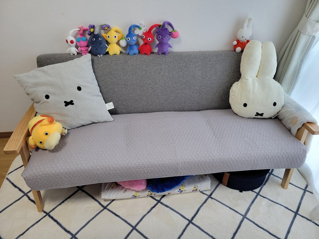 北欧風 3人掛け 木枠ソファ『TRYGG トゥリッグ』/暮らしに心地よくなじむ、北欧風ソファ|RASIK（ラシク）