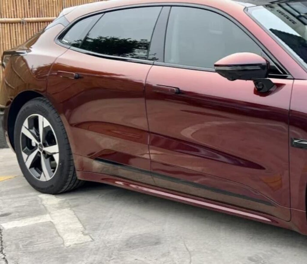 Color Shift Rainbow Drift Black Red Vinyl Wrap – RAXTiFY