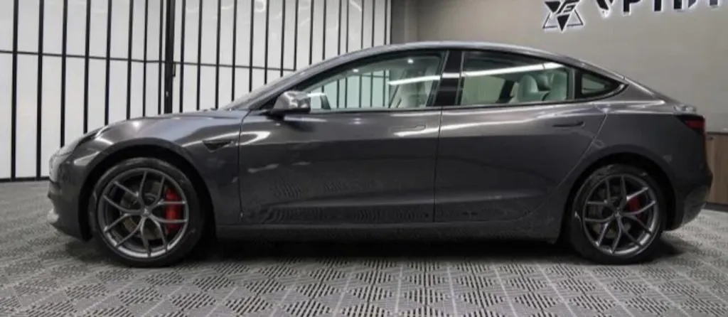 Gloss Metallic Coal Ash Vinyl Car Wrap for Vehicles – RAXTiFY