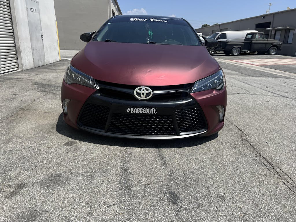 Satin Chrome Silk Oxide Red Vinyl Car Wrap – RAXTiFY