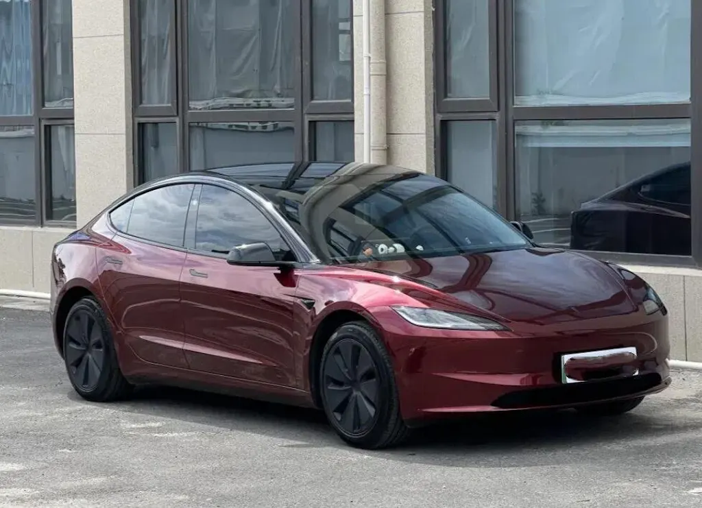 Gloss Metallic Rosewood Red Vinyl Car Wrap – RAXTiFY