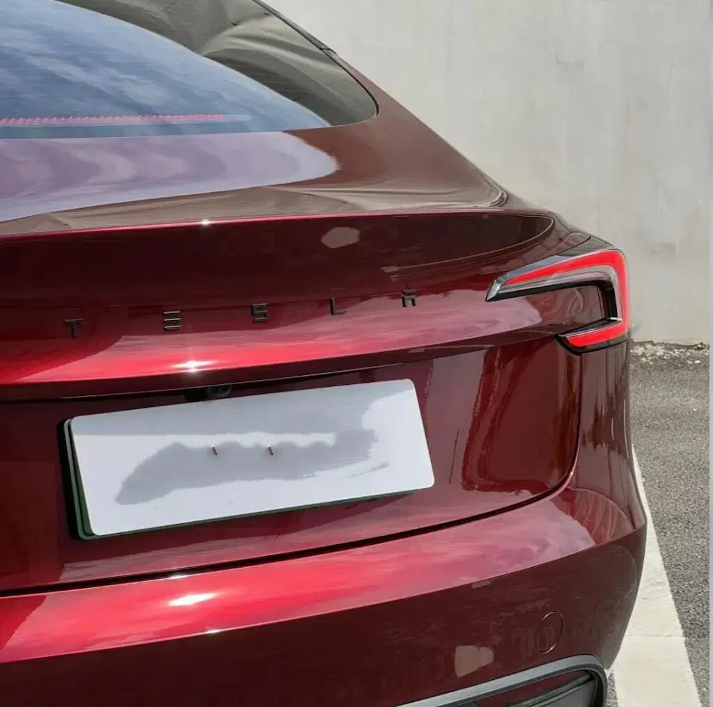 Gloss Metallic Rosewood Red Vinyl Car Wrap – RAXTiFY