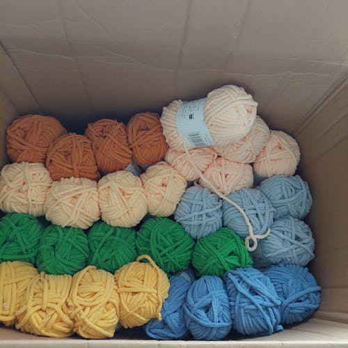 Readicut Crafts UK - Crafts, Rug Making, Latch Hook, Yarn & More