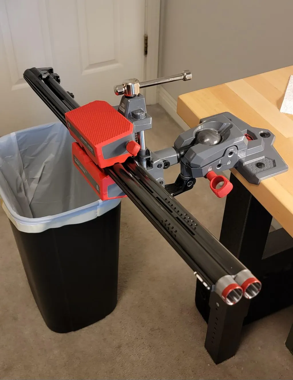 Master Gun Vise® – Real Avid