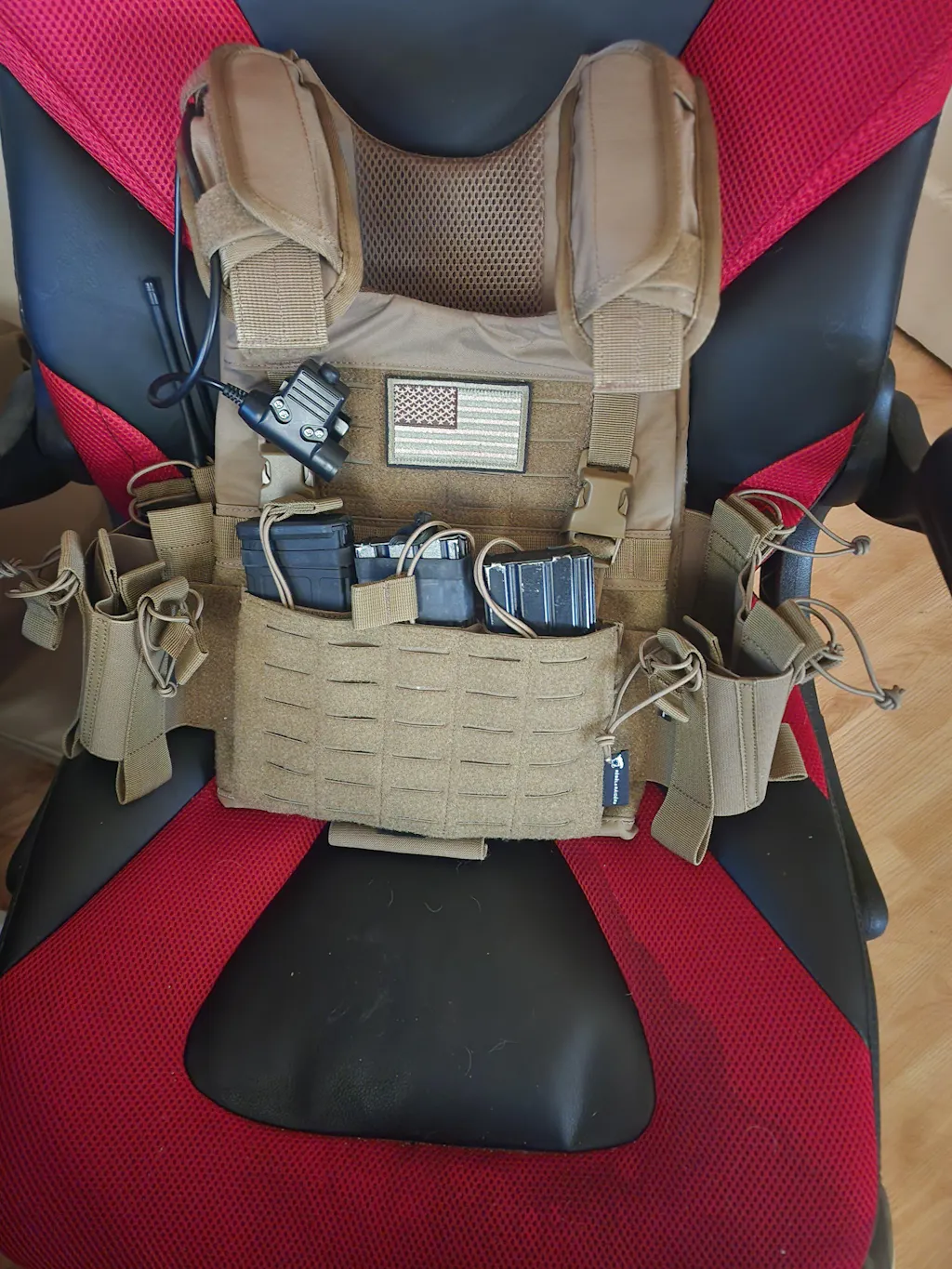 REBELs RAIDERs - Vakarian Plate Carrier – RÈBÈLs RÄIDÈRs