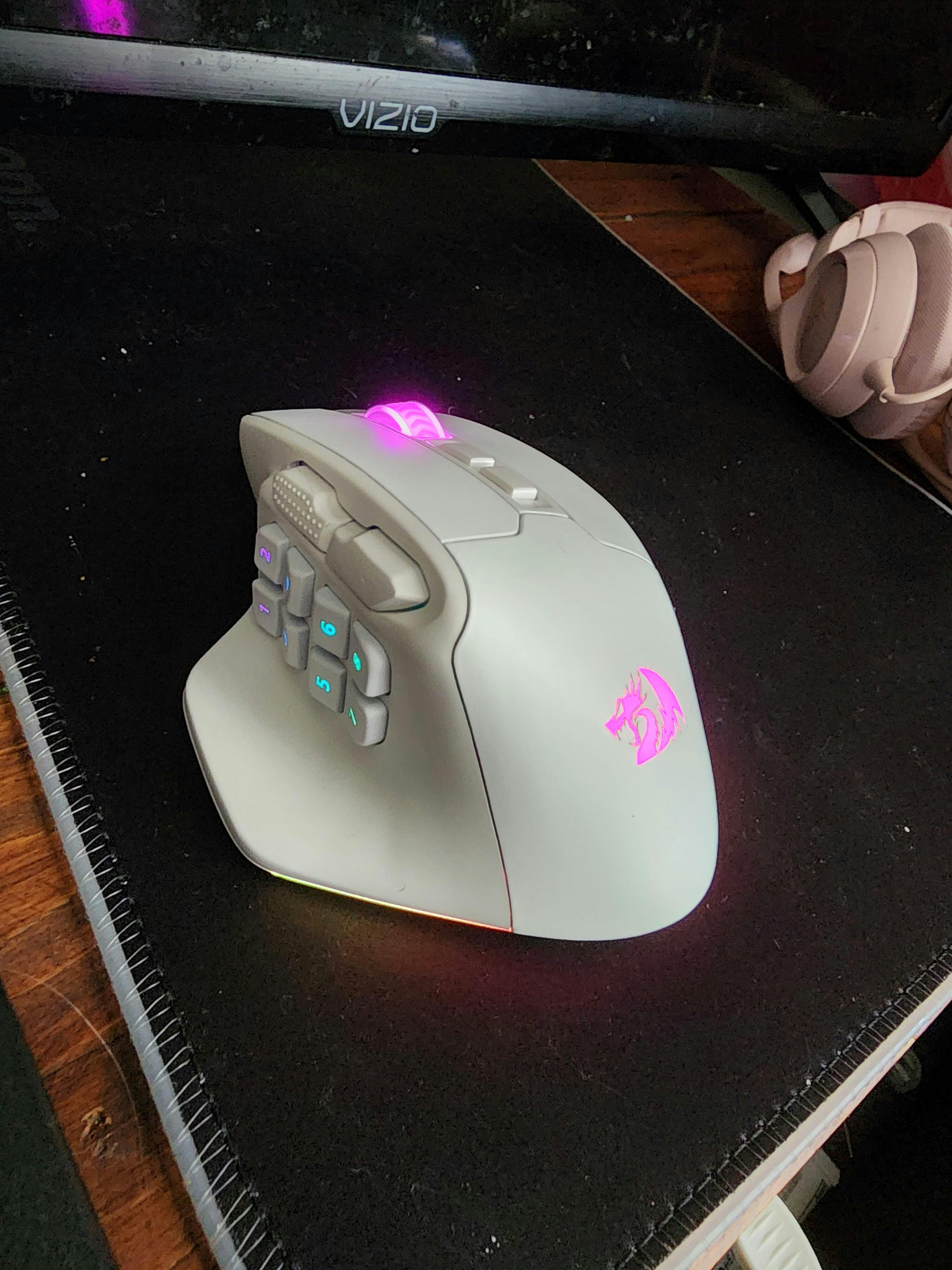 Upgrade Your Gaming with Redragon M811 PRO Wireless MMO Gaming Mouse ...