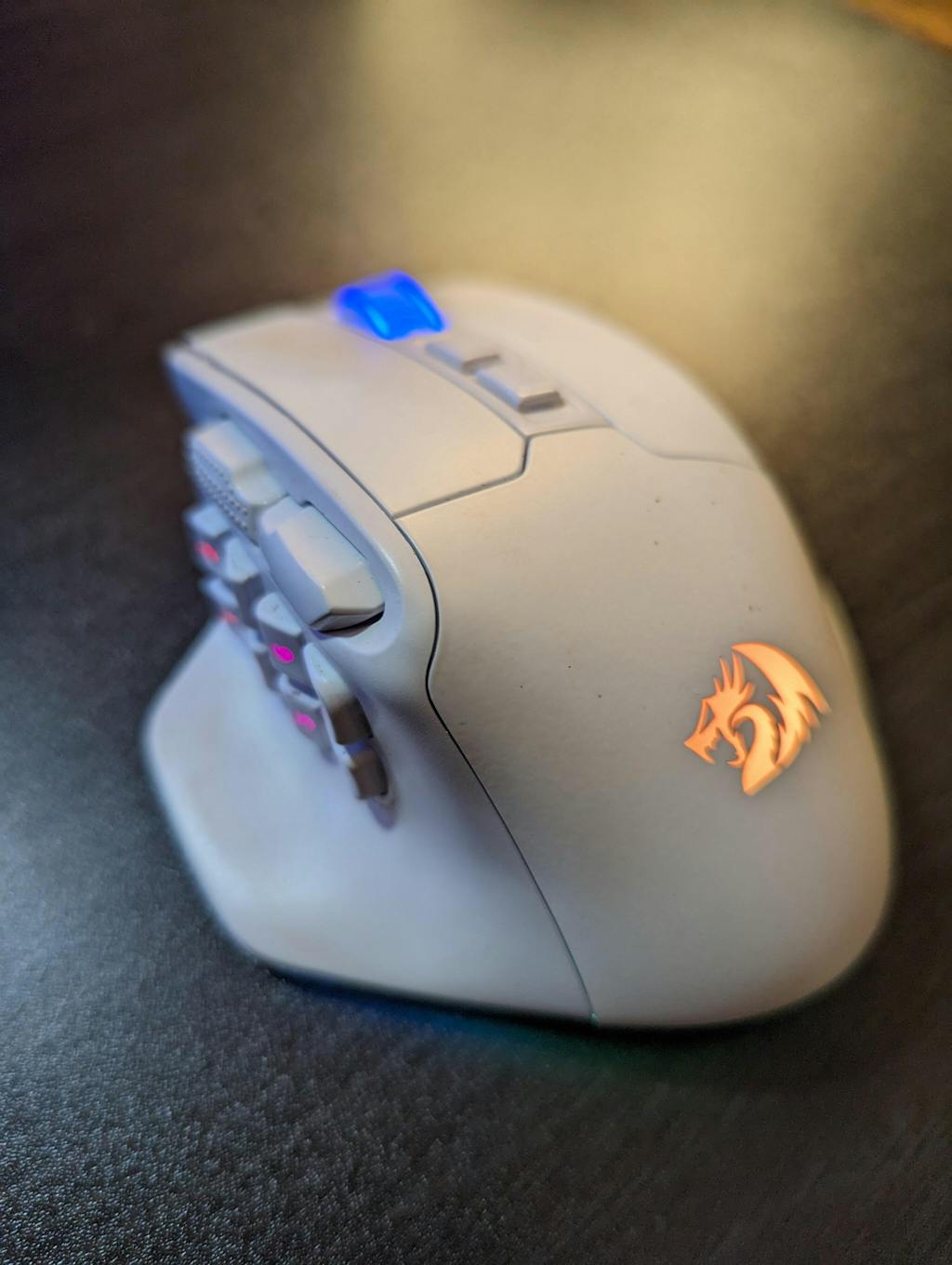 Upgrade Your Gaming with Redragon M811 PRO Wireless MMO Gaming Mouse ...