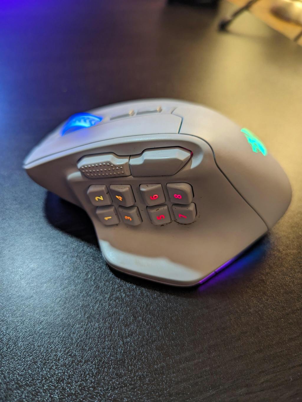 Upgrade Your Gaming with Redragon M811 PRO Wireless MMO Gaming Mouse ...