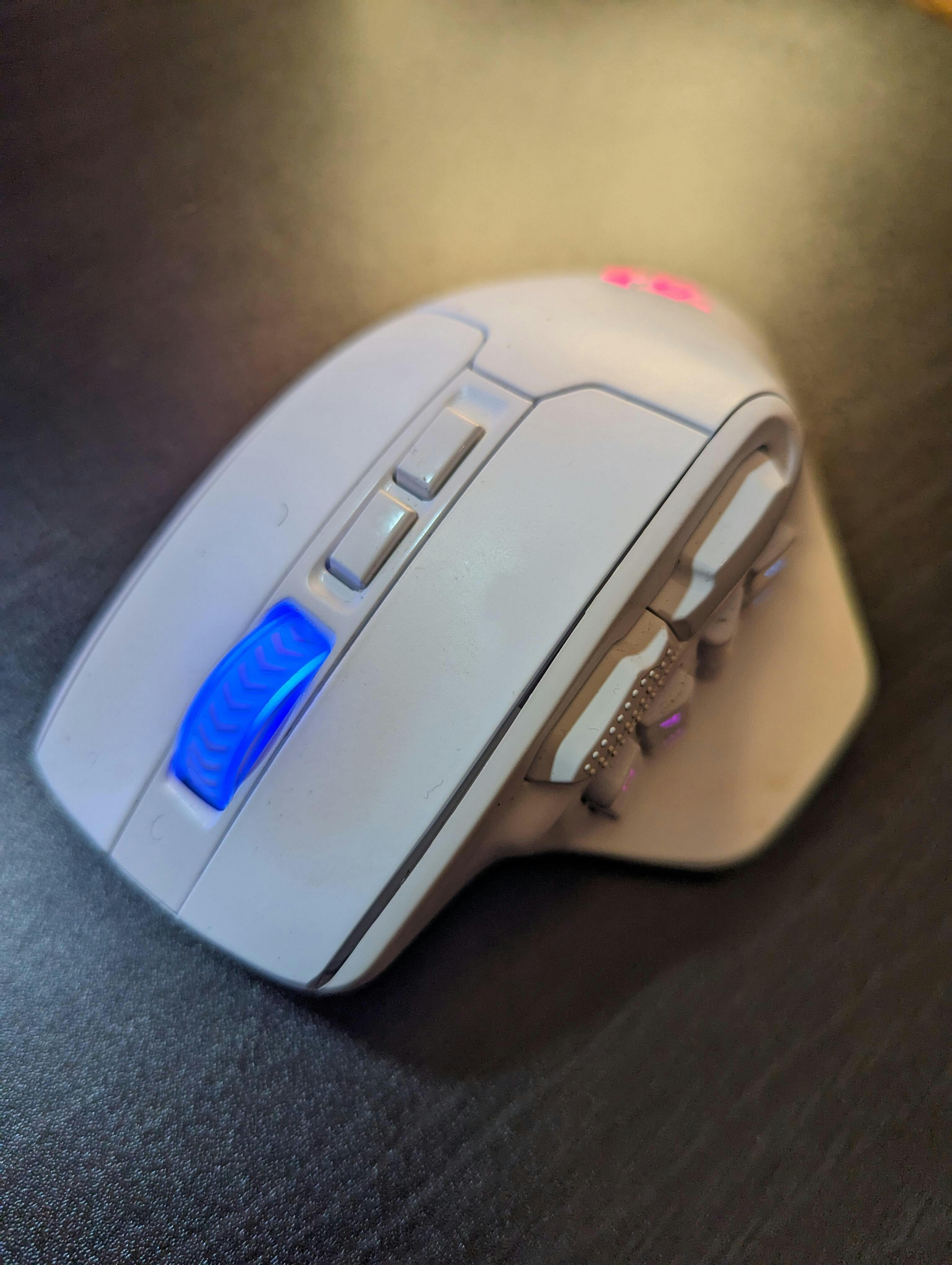 Upgrade Your Gaming with Redragon M811 PRO Wireless MMO Gaming Mouse ...