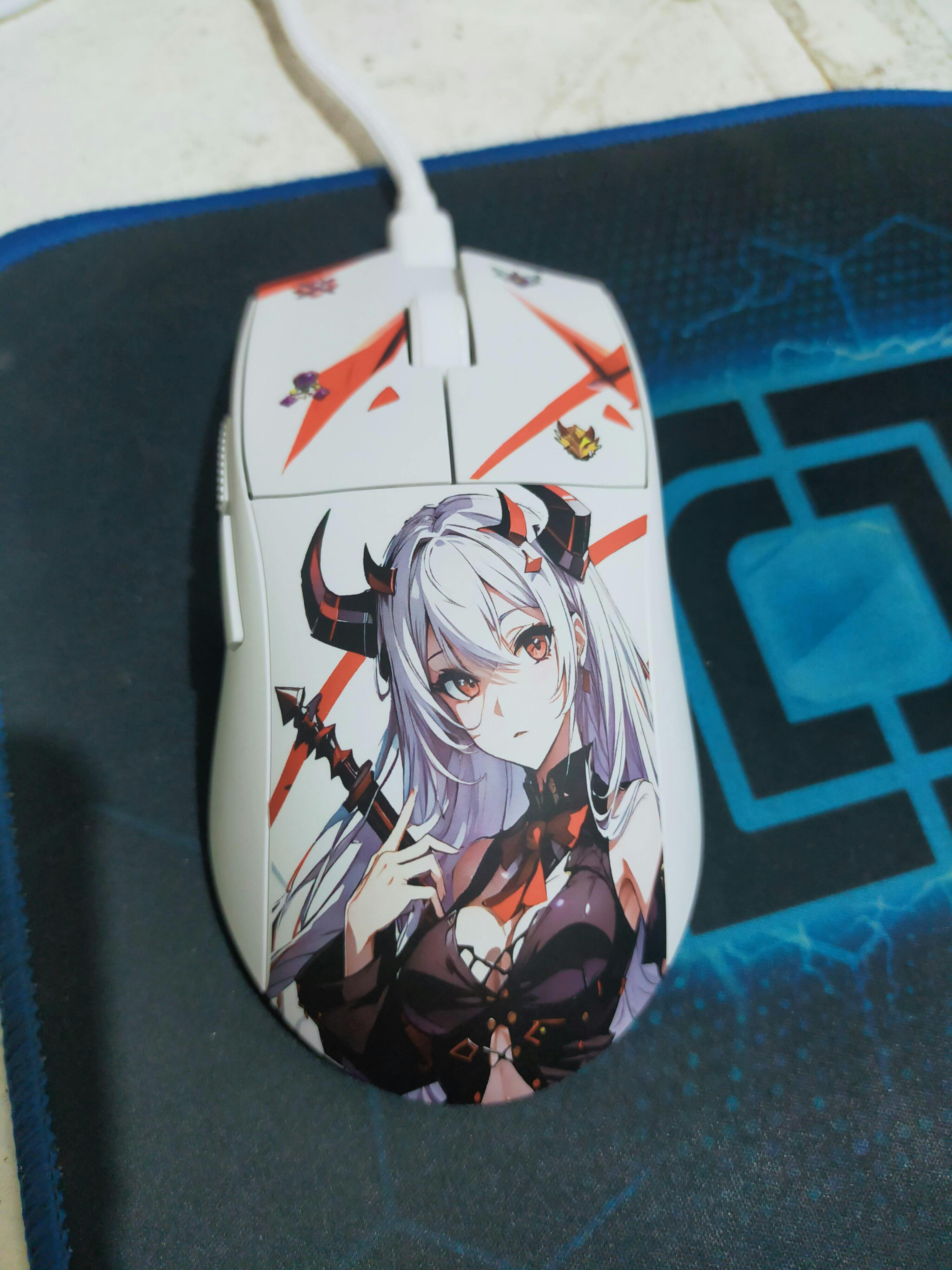 Redragon K1NG M916 PRO 1K Hz 3-Mode Wireless Anime Gaming Mouse ...