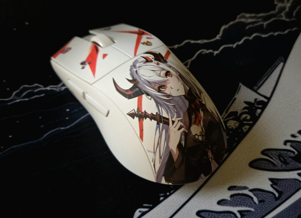 Redragon K1NG M916 PRO 1K Hz 3-Mode Wireless Anime Gaming Mouse ...