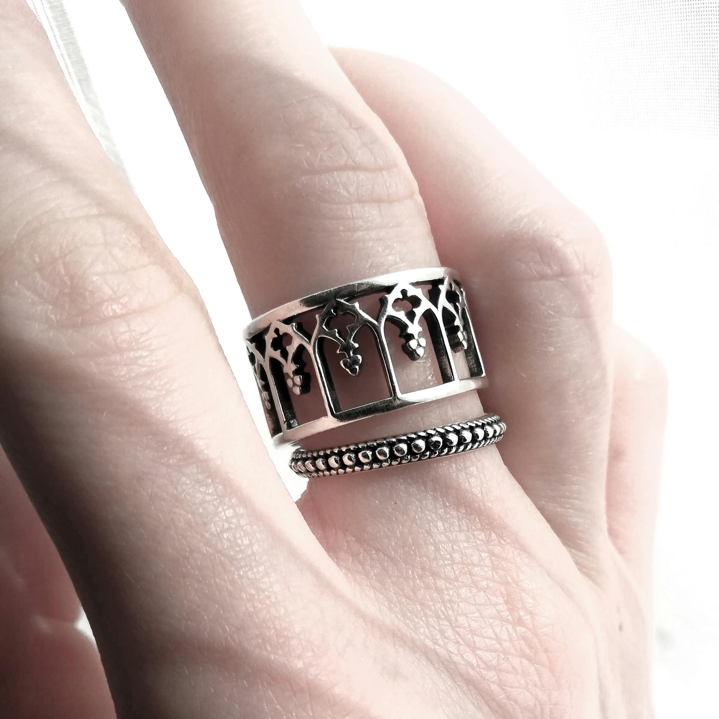 NOIR. Gothic Arches Ring - Silver – REGALROSE