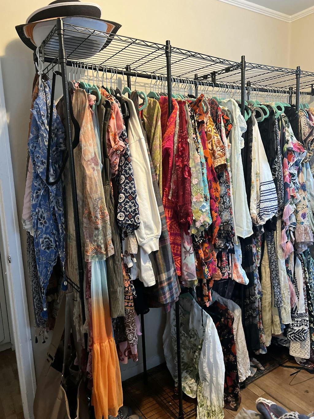 Raybee 900lbs Heavy Duty Clothing Rack, Adjustable Metal Clothes Rack ...