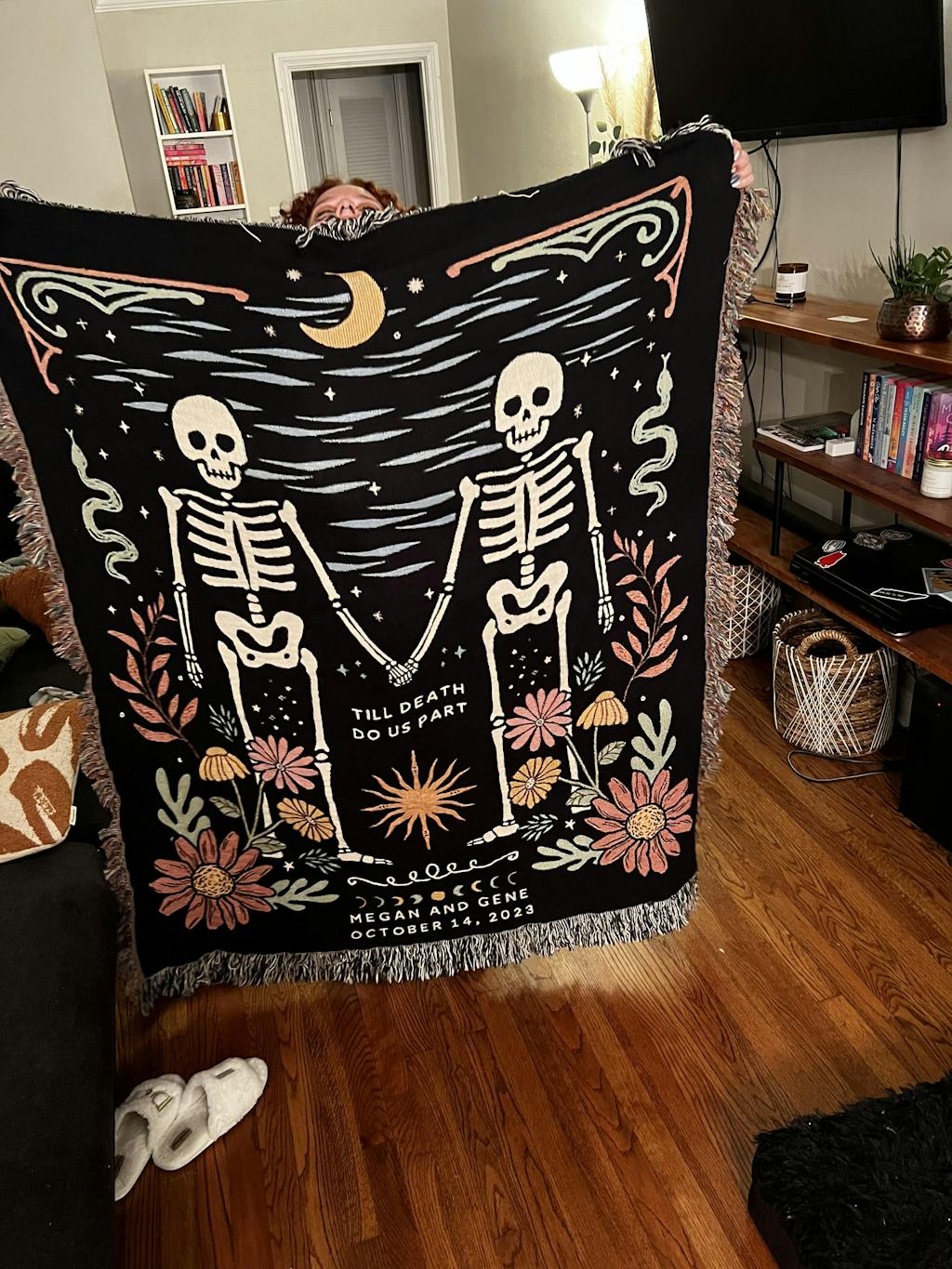 Personalized Skeleton Couple Woven Blankets | Relatable Basic