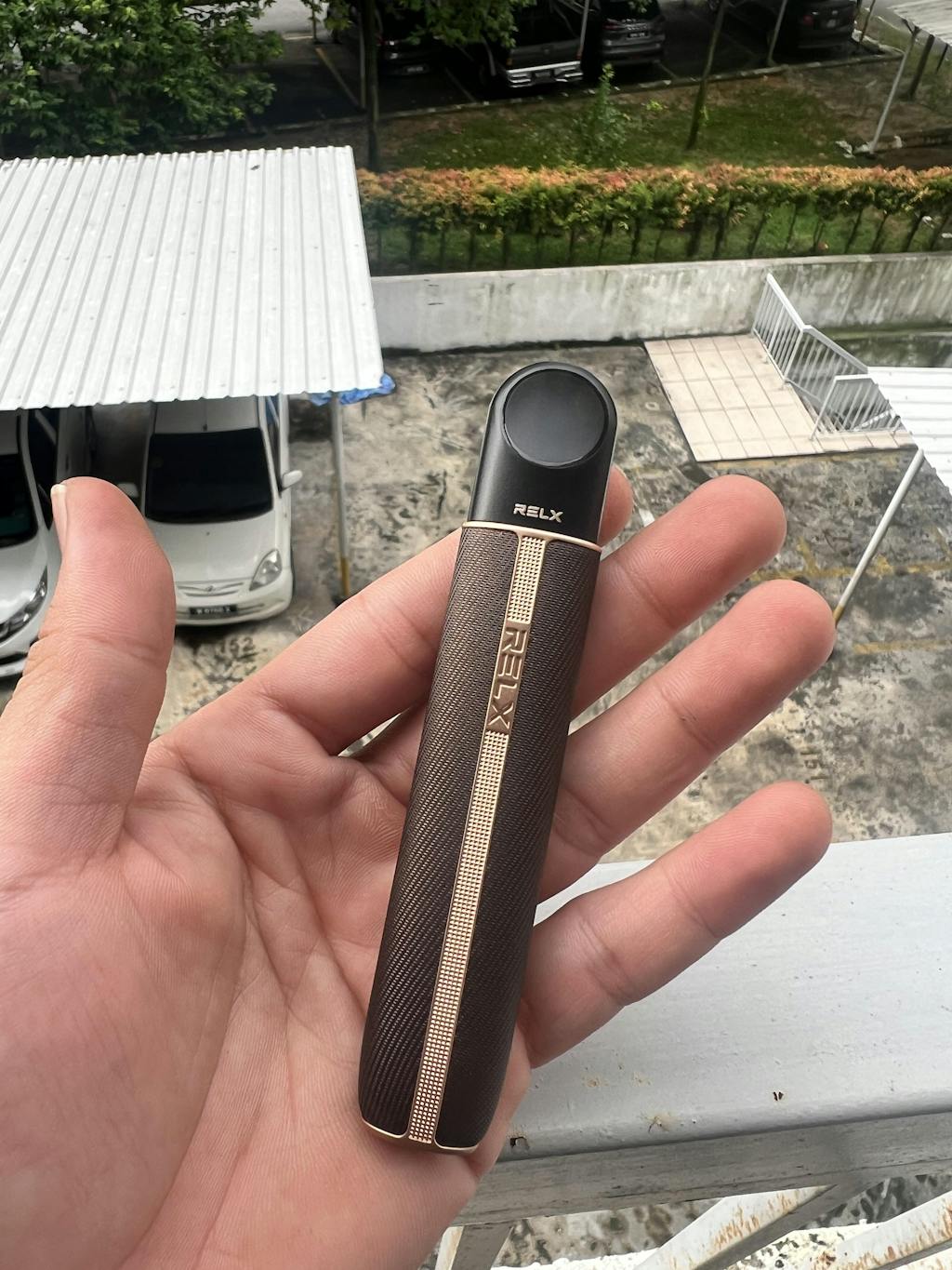 RELX Official | Artisan Device - True Craftsmanship