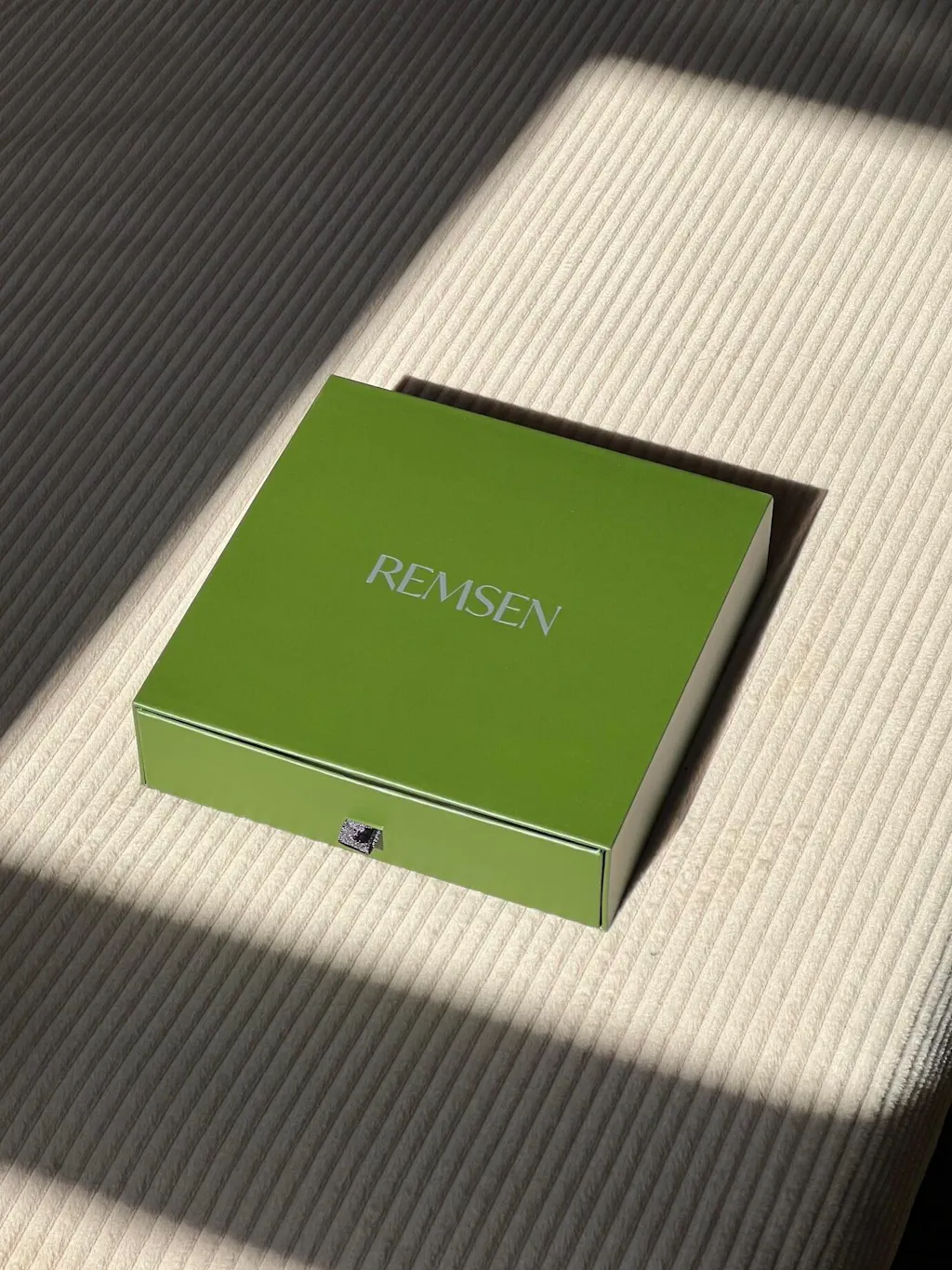 The Pill Container | Explore the premium pillbox – Remsen