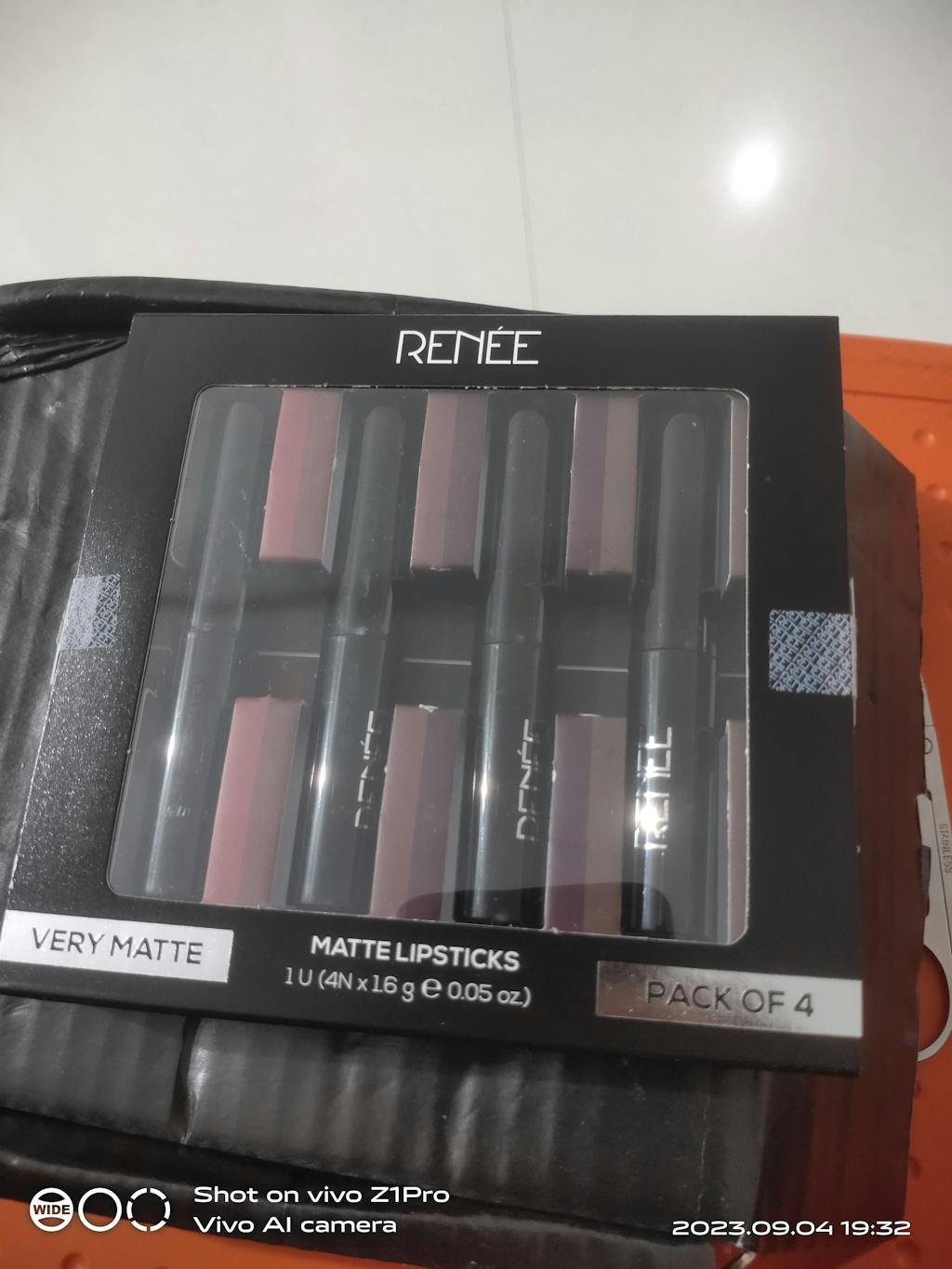 RENEE Very Matte Pack of 4 Matte Lipsticks 1.6gm each – Renee Cosmetics