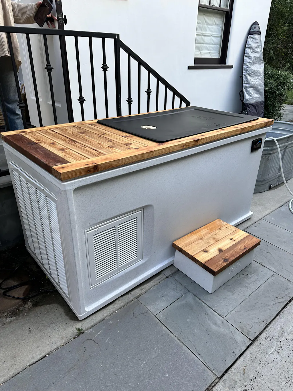 Buy Cold Stoic 2.0 - Advanced Cold Tub for Enhanced Recovery – Renu Therapy
