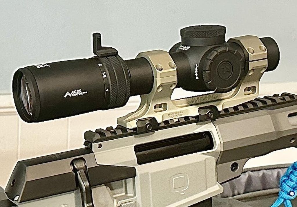 AUS™ MOUNT - 30MM DIAMETER - 39MM HEIGHT — Reptilia