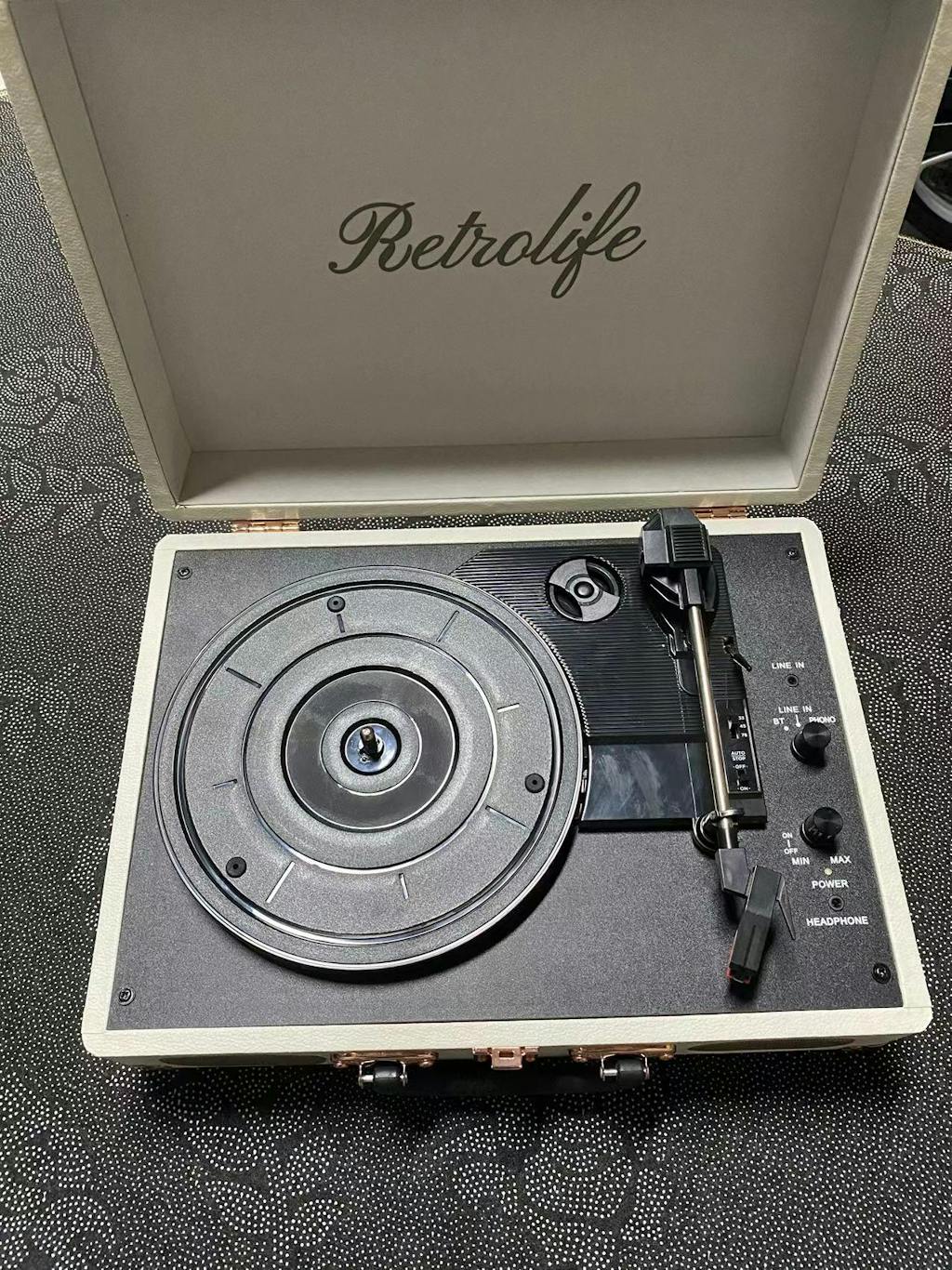 Belt-Driven Vintage Portable Turntable with Wireless Bluetooth R609 ...