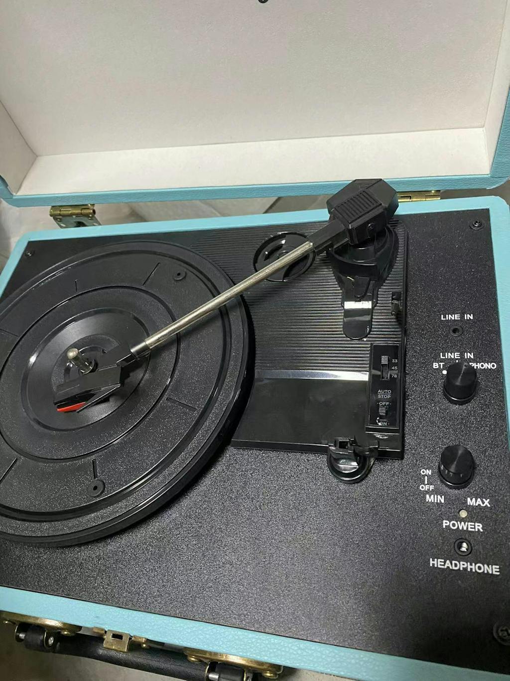 Belt-Driven Vintage Portable Turntable with Wireless Bluetooth R609 ...